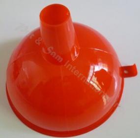 Cat Litter Funnel | Pat & Sam International Inc.